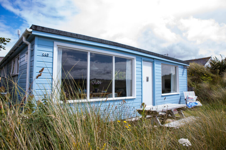 Beach Holiday Chalets in Cornwall | Self-Catering