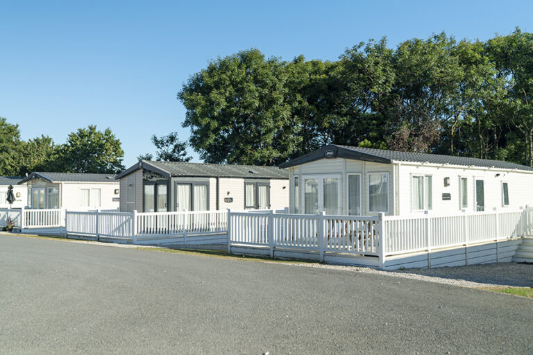 Beach Holiday Parks in Cornwall | Caravan Holidays