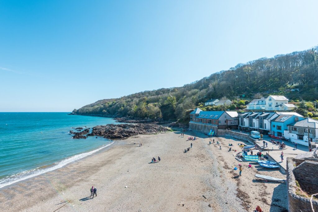 Beachfront Holiday Cottages in Cornwall | Sea Views